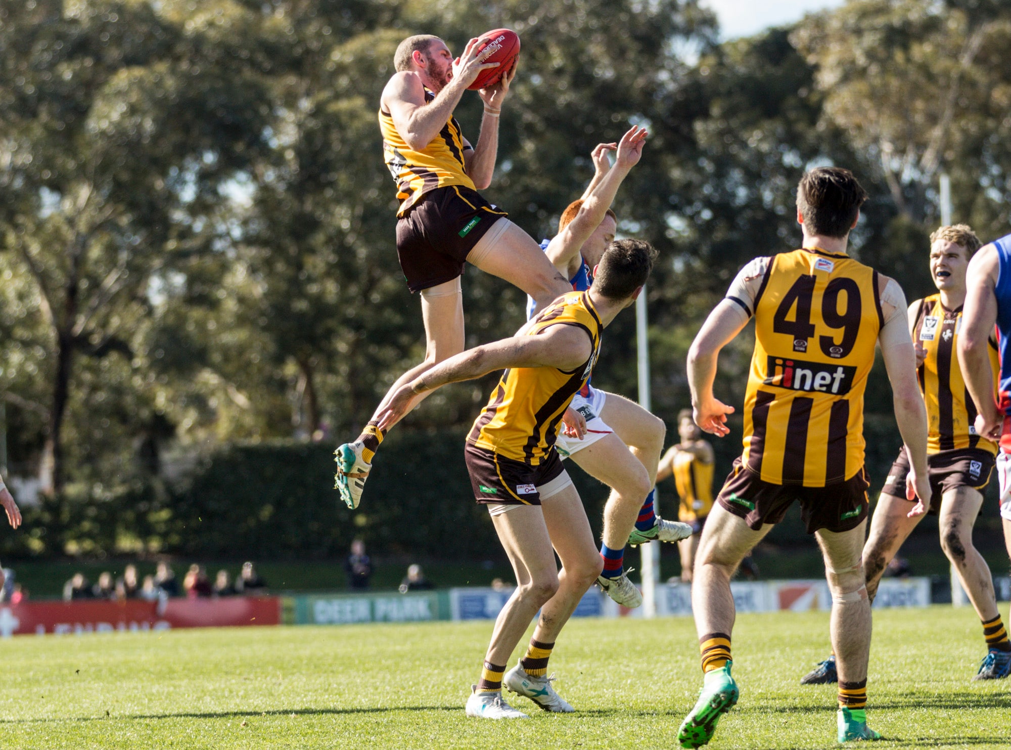 VFL match report: R18