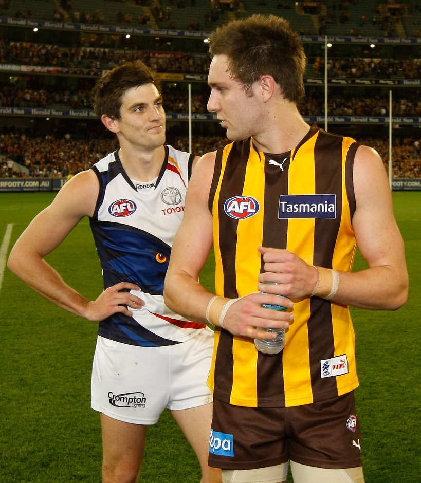 Gunston's cheeky tweet welcomes new Hawk