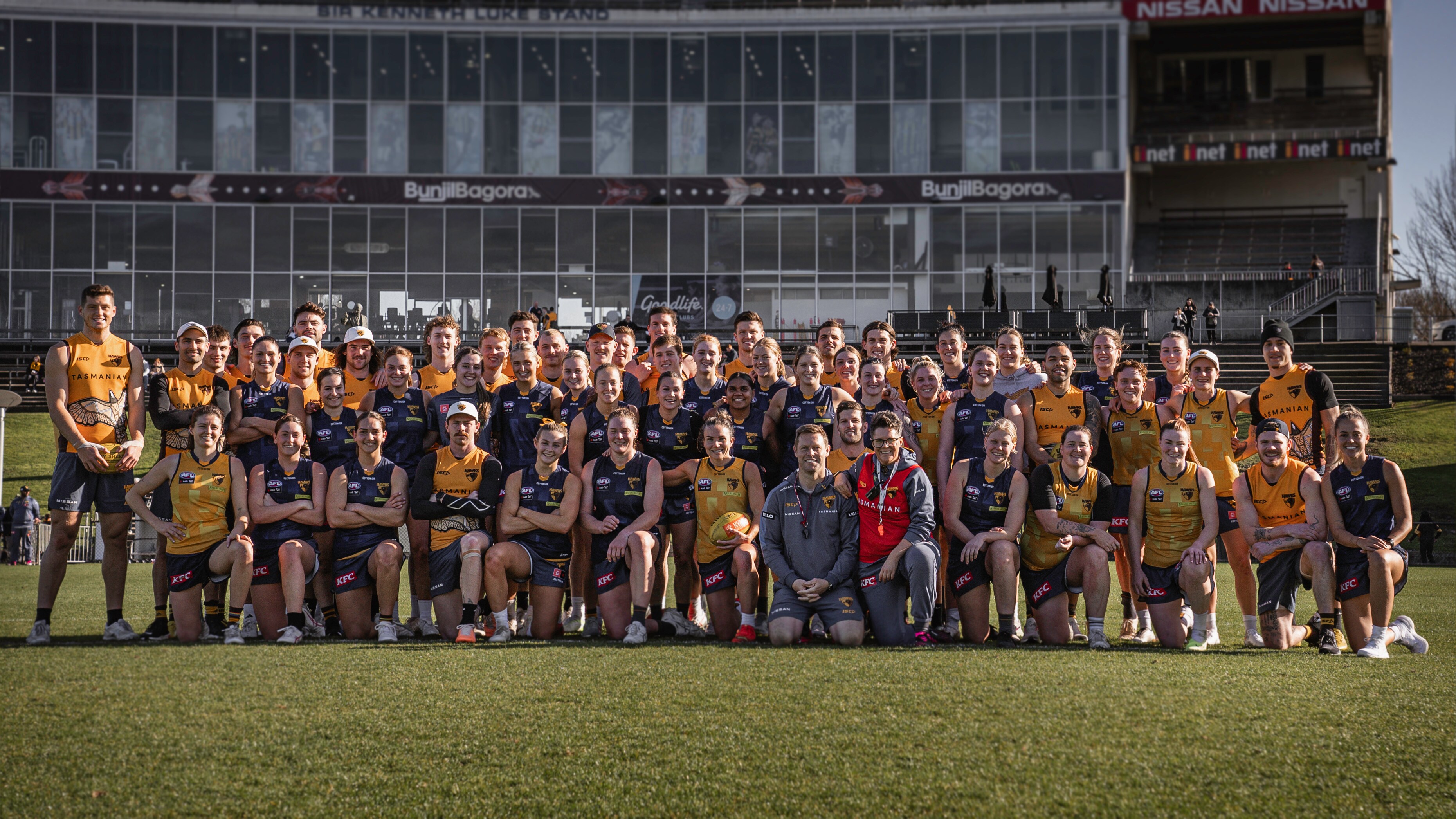Gallery: AFL and AFLW hit the track