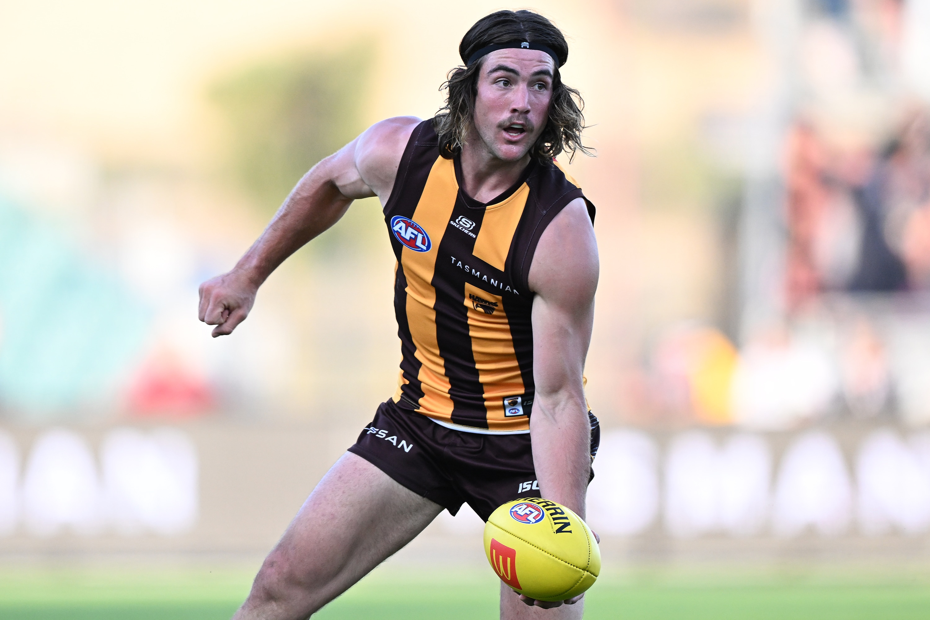 Footy Flashbacks: Newcombe continues number 3 tradition