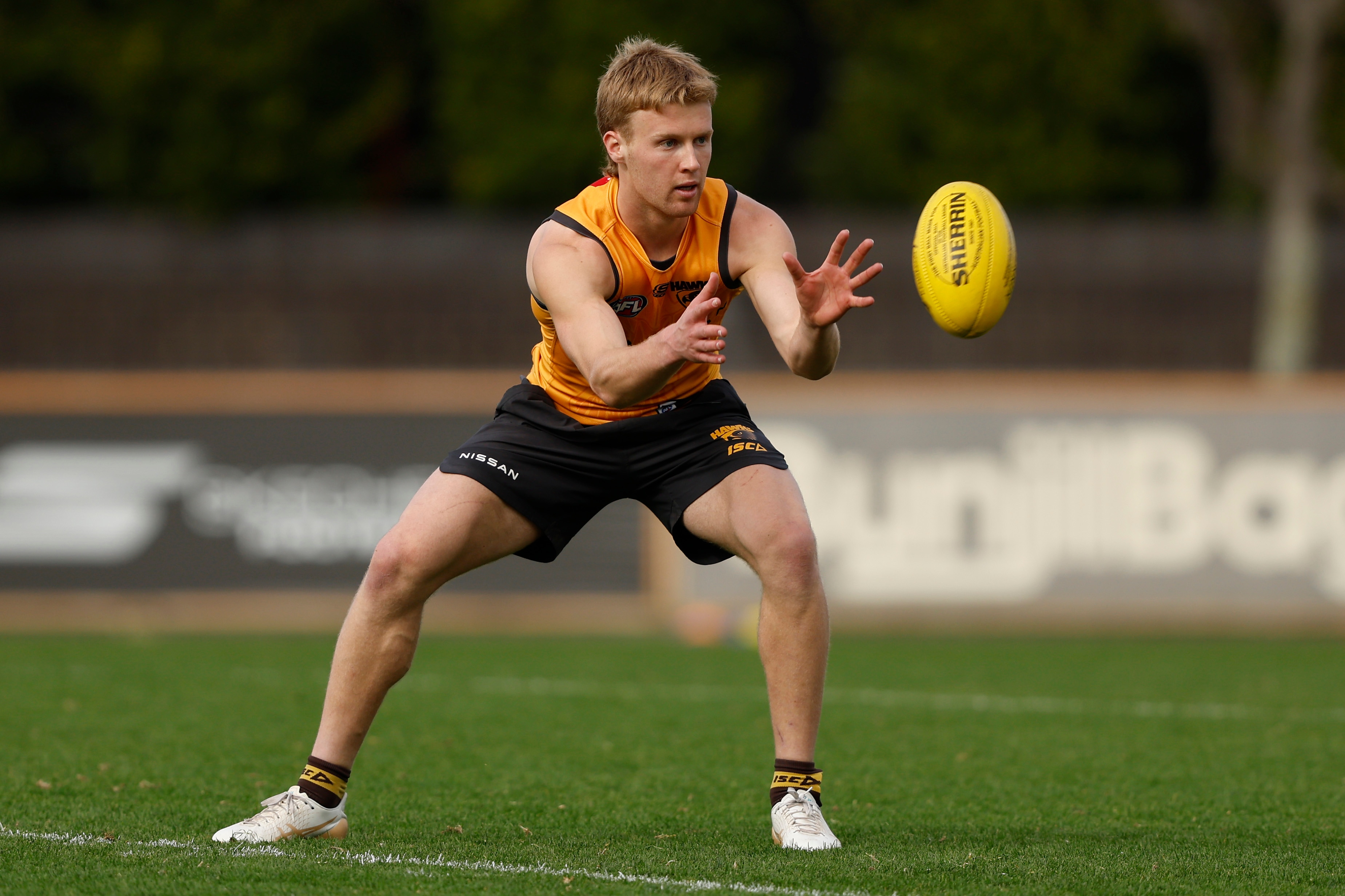 Mackenzie ruled out of Friday final