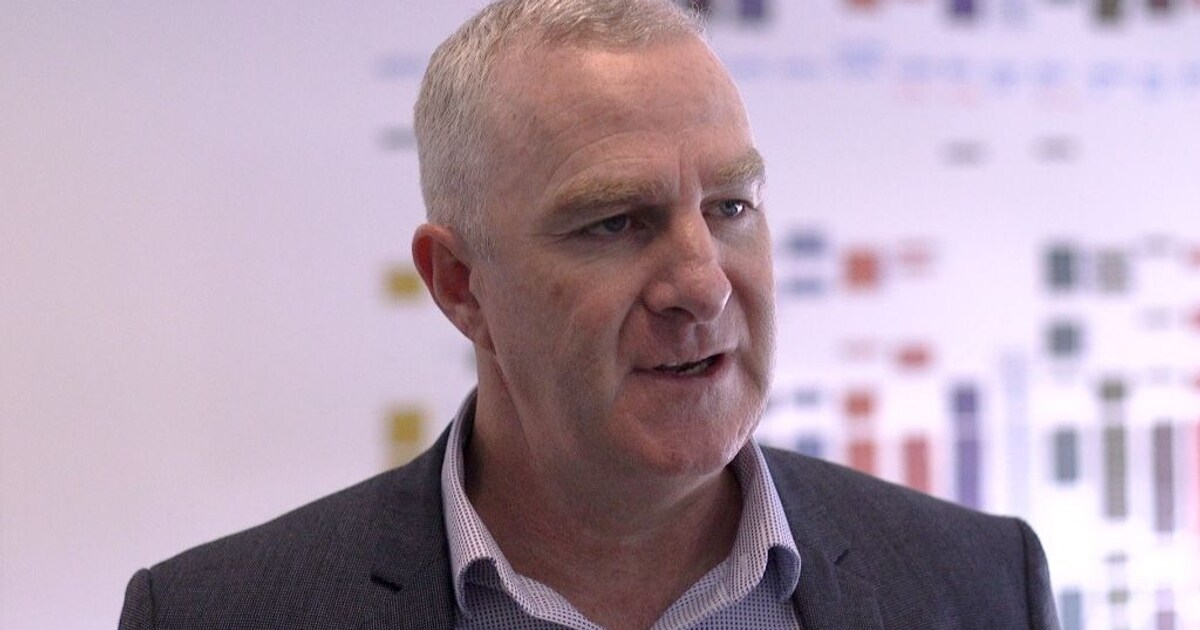 Clarko's surprise visit