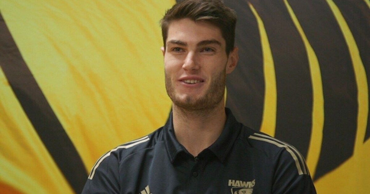 Ned Reeves extends his stay at the Hawks