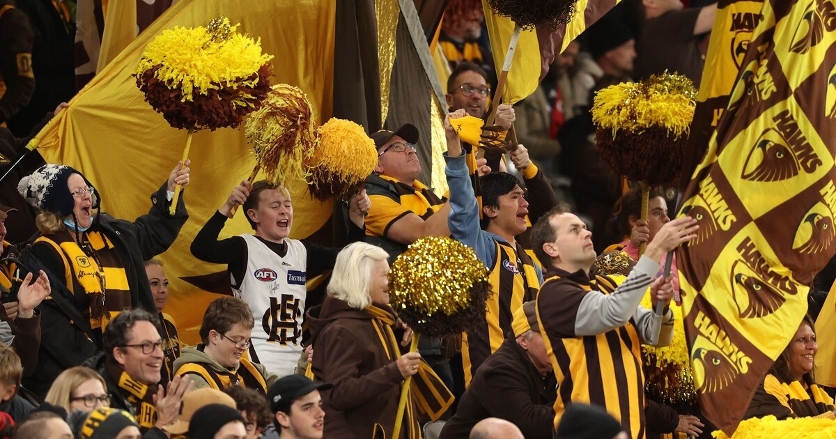 Hawthorn celebrates strong crowds to start season