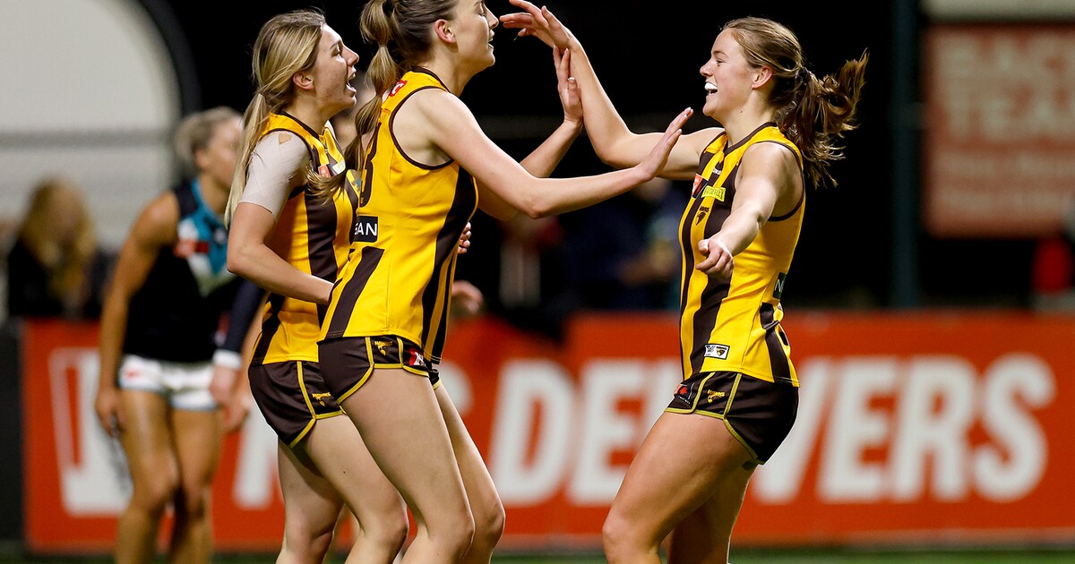 Three from three: Hawks too hot for Port