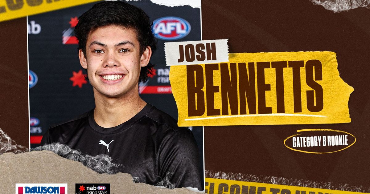 Hawks add Bennetts as rookie