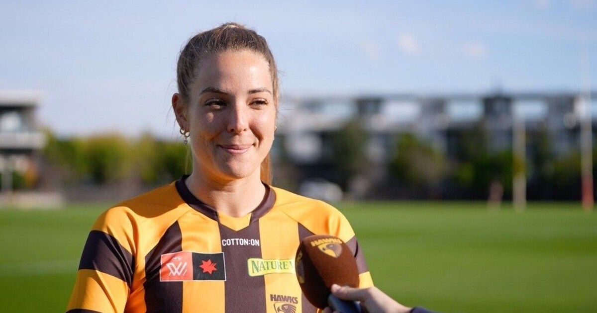 Casey Dumont | "I wanted to try something new"