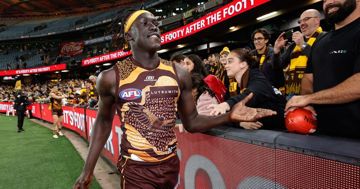 'Everyone has their own story': CJ on injury hell, handshakes and his ...