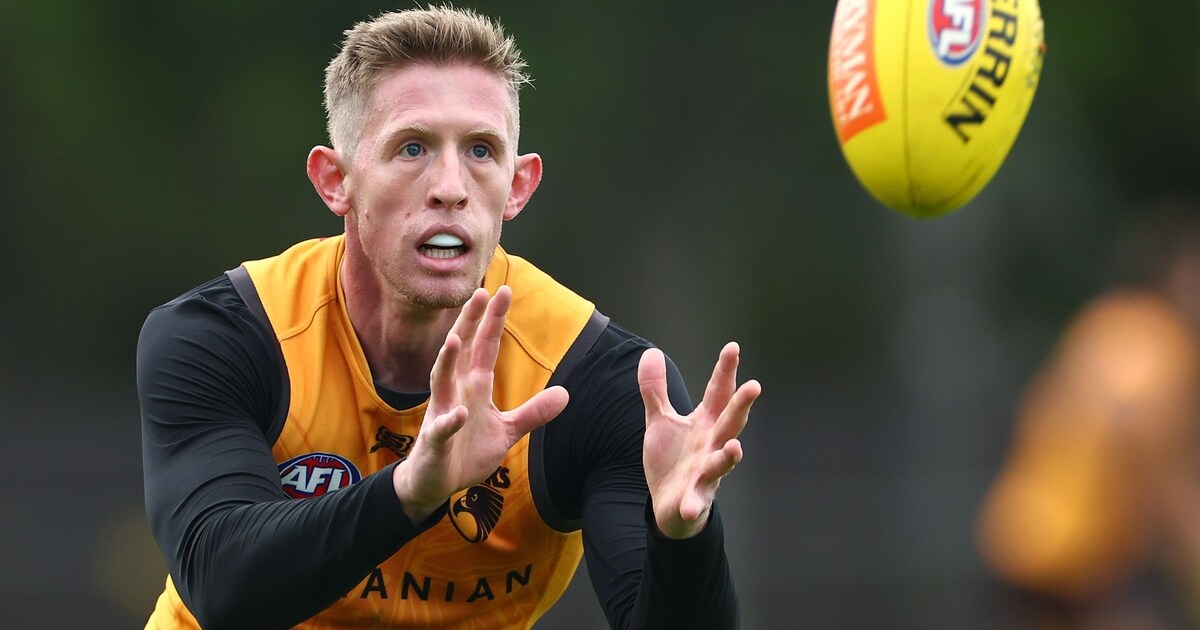 Frost extends at Hawthorn